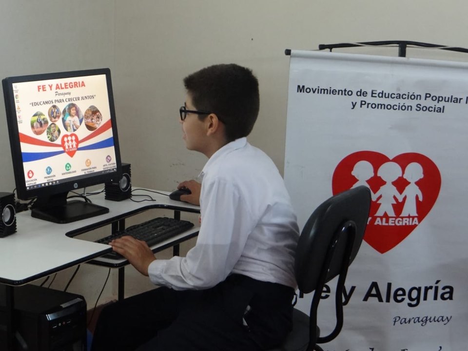 Inauguración Sala de Informática. Esc. La Victoria FYA- Ypané - # ...